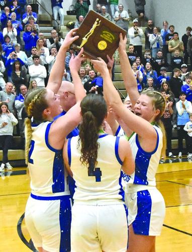 Balanced Panthers hoist district title | Sports | bryantimes.com