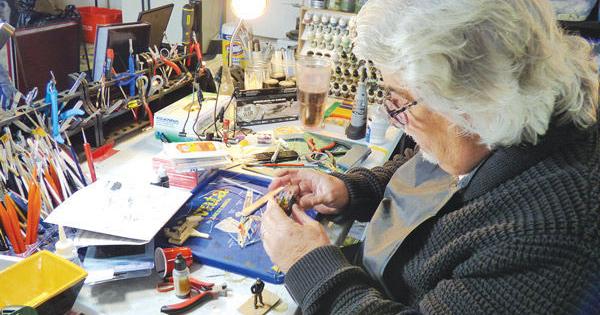 'Model citizen' recreates military history in miniature | Local News ...