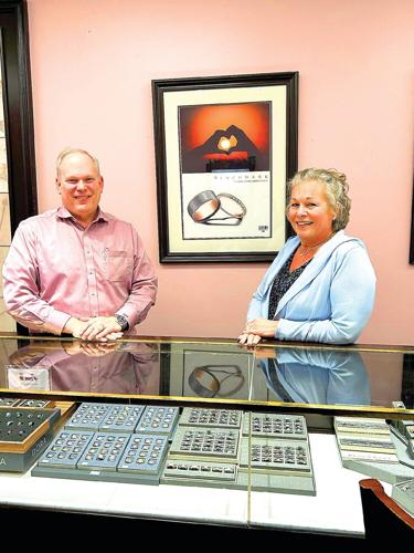 Jewelers enjoy helping customers celebrate happy occasions | It's a ...
