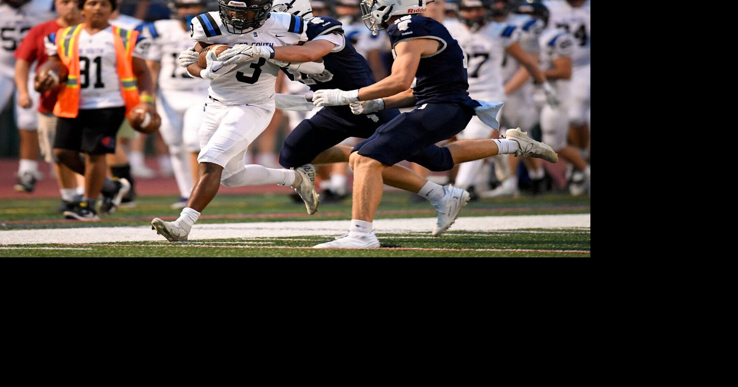 CB South football impresses in SOL tilt | Sports | buckscountyherald.com