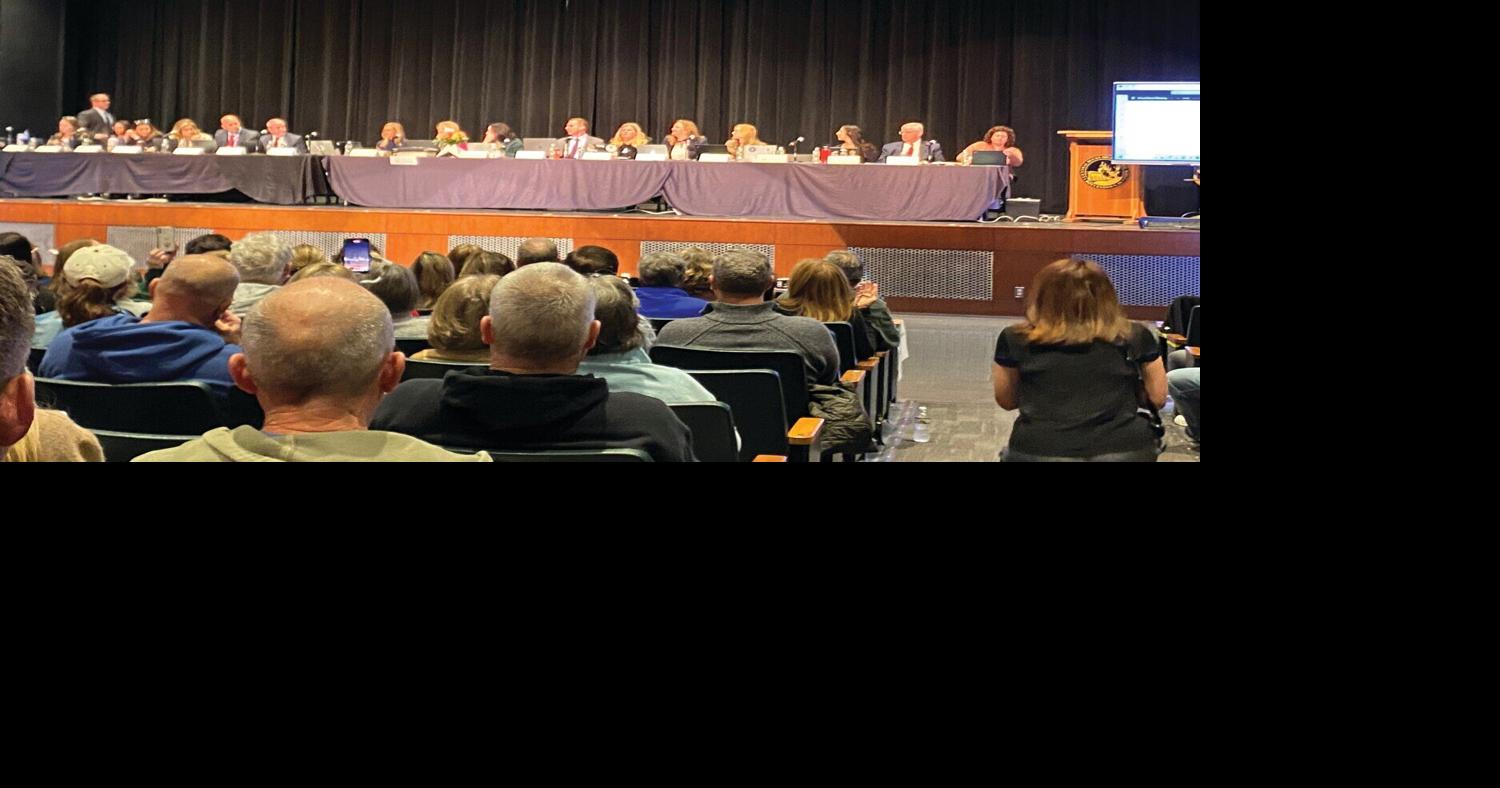 Central Bucks approves “exorbitant” severance for superintendent | News | buckscountyherald.com
