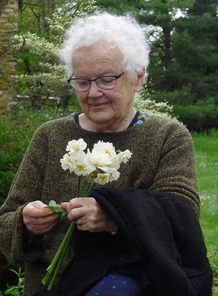 Julia Cooper-Fratrik | Obituaries | buckscountyherald.com
