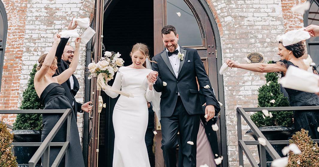 Megan & Tim’s cozy candlelit affair