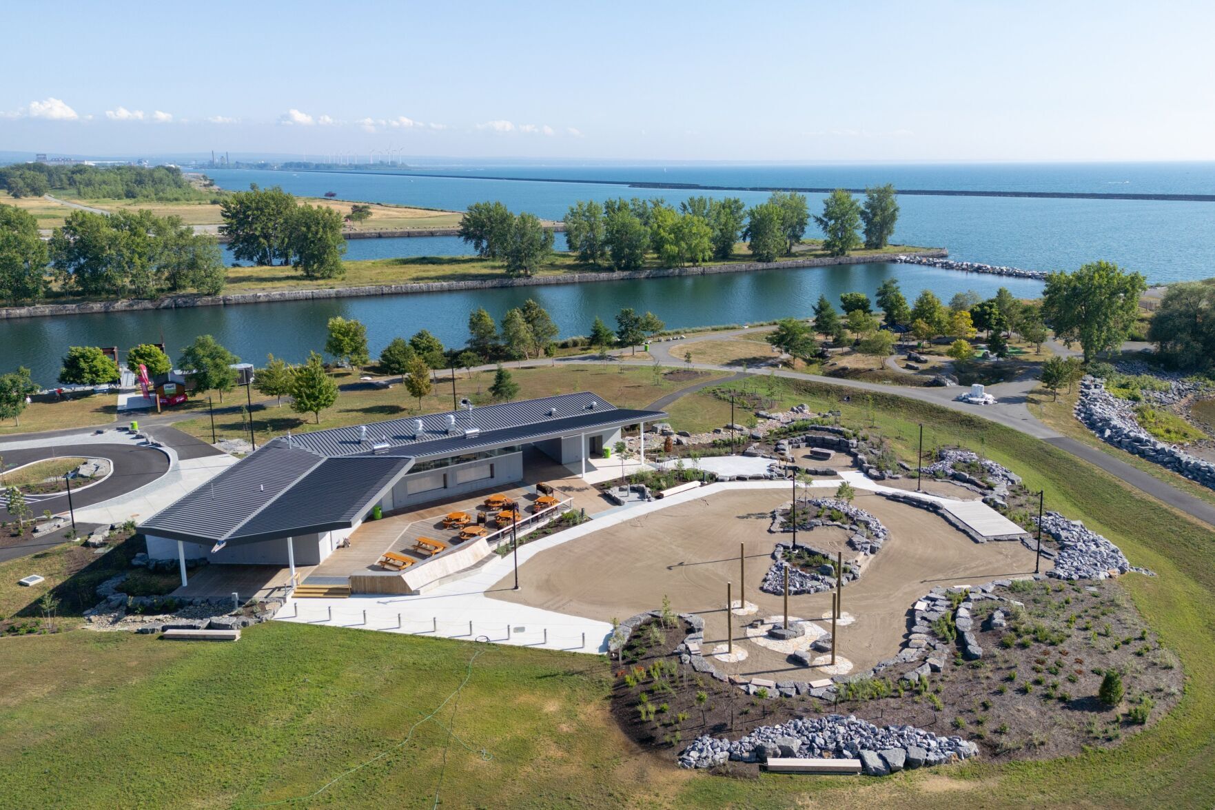 Perro & Poni opens at Buffalo's Outer Harbor