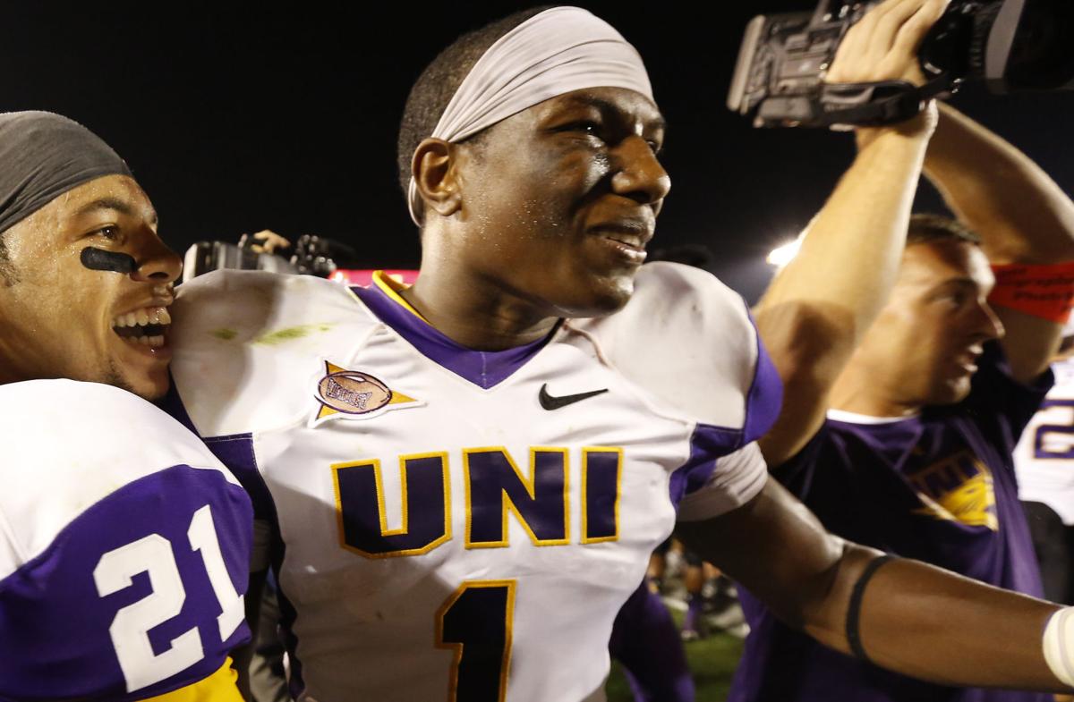 S: Northern Iowa's Deiondre' Hall and the hunt for ballhawks
