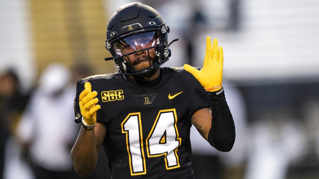 Bills release undrafted free agent wide receiver Malik Williams