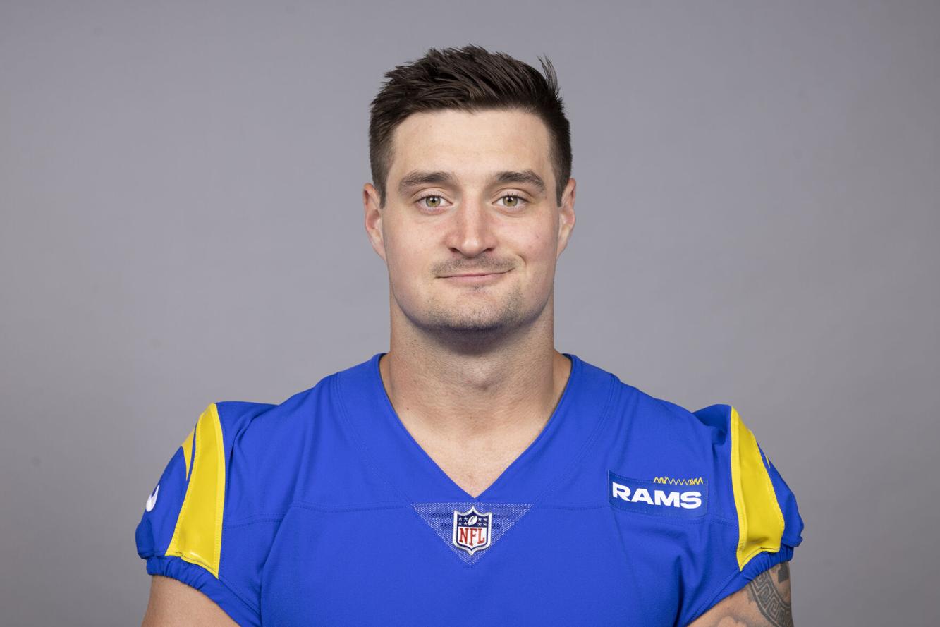 Bills reach contract deal with Michael Hoecht