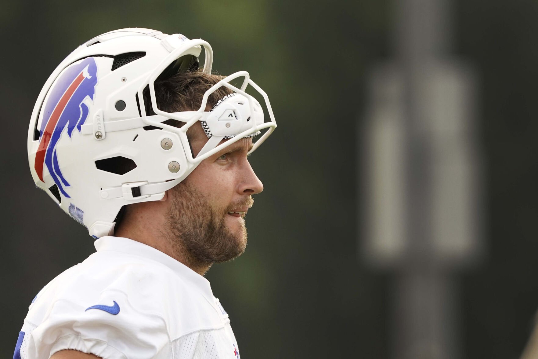 Buffalo Bills begin to trim roster, cut eight players