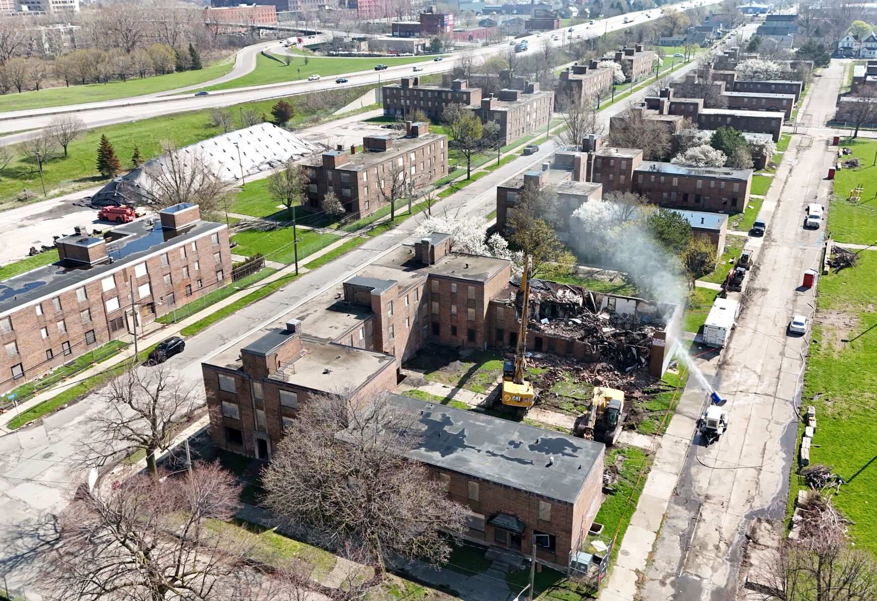 Hochul celebrates the remaking of the Perry projects