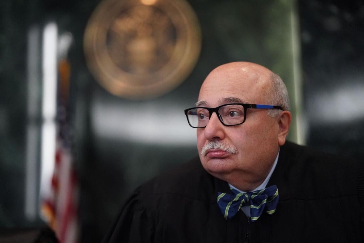 Judge rules against federal agent in gun lawsuit