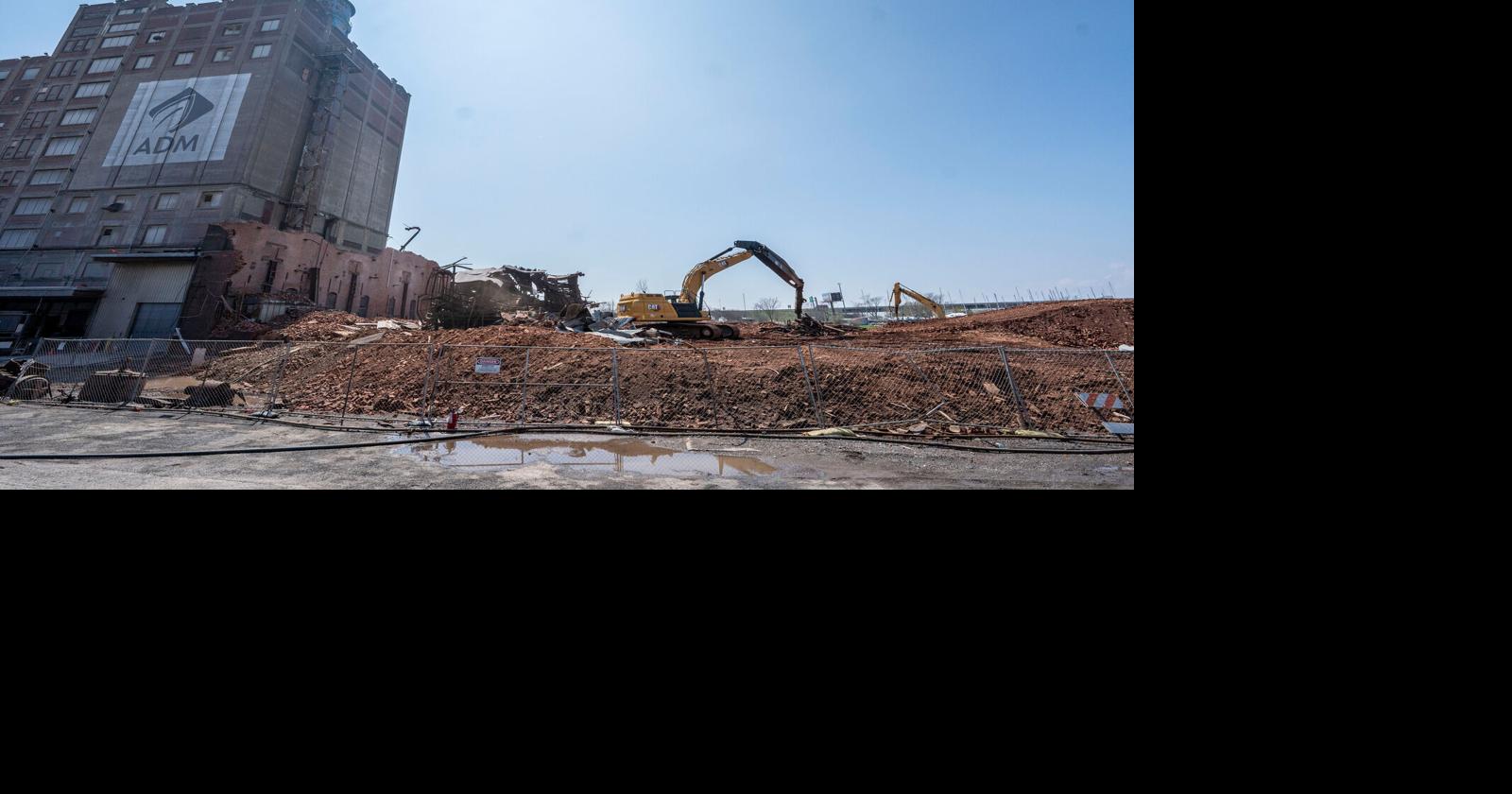 Parking lot, wheat building to replace Great Northern