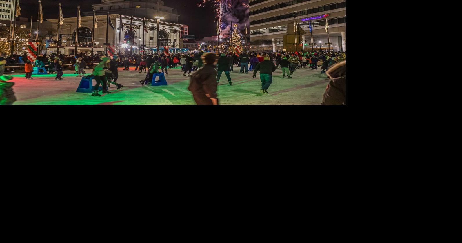 This Week: Downtown Tree Lighting, Vanessa Williams, SantaCon Buffalo