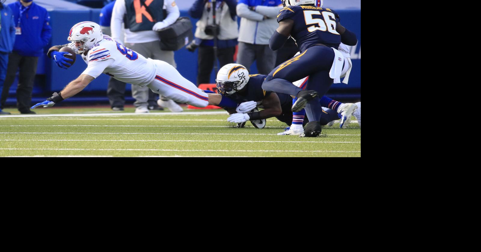 Former Bills tight end Lee Smith pens thank you as second run in ...