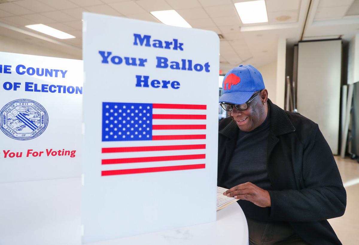 More than 8,000 go to the polls in Erie County for early voting Wednesday