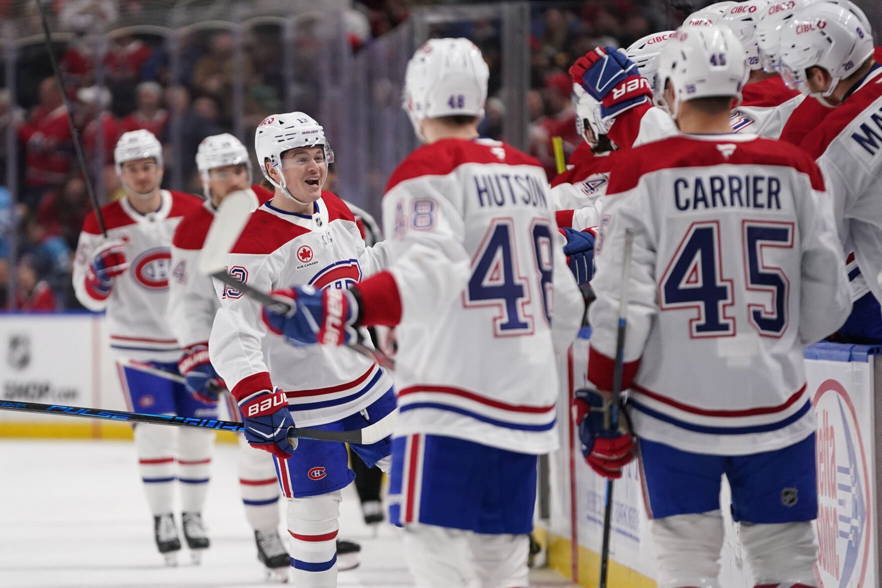 Buffalo Sabres defeat Montreal Canadiens, 5-3