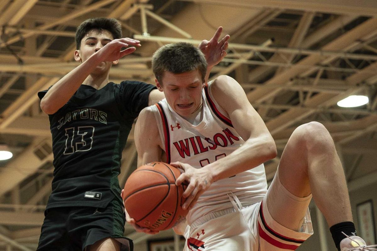 Wilson boys basketball off to 14-0 start