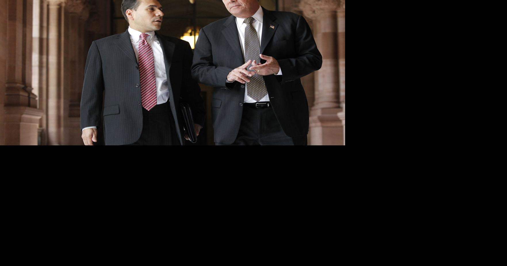Cuomo increasingly turns to Senate GOP for staff hires