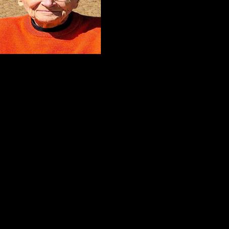 James J. Jacobi Sr., 94, headed chain of men's clothing stores