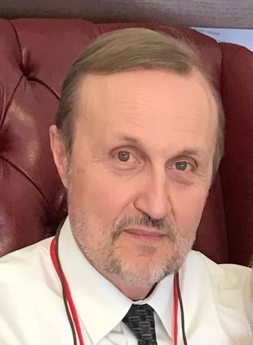 Richard C. Washousky, 71, top administrator at SUNY Erie Community College