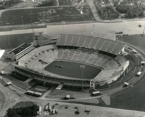 Erik Brady: 48 years ago, Rich Stadium opened with a bang