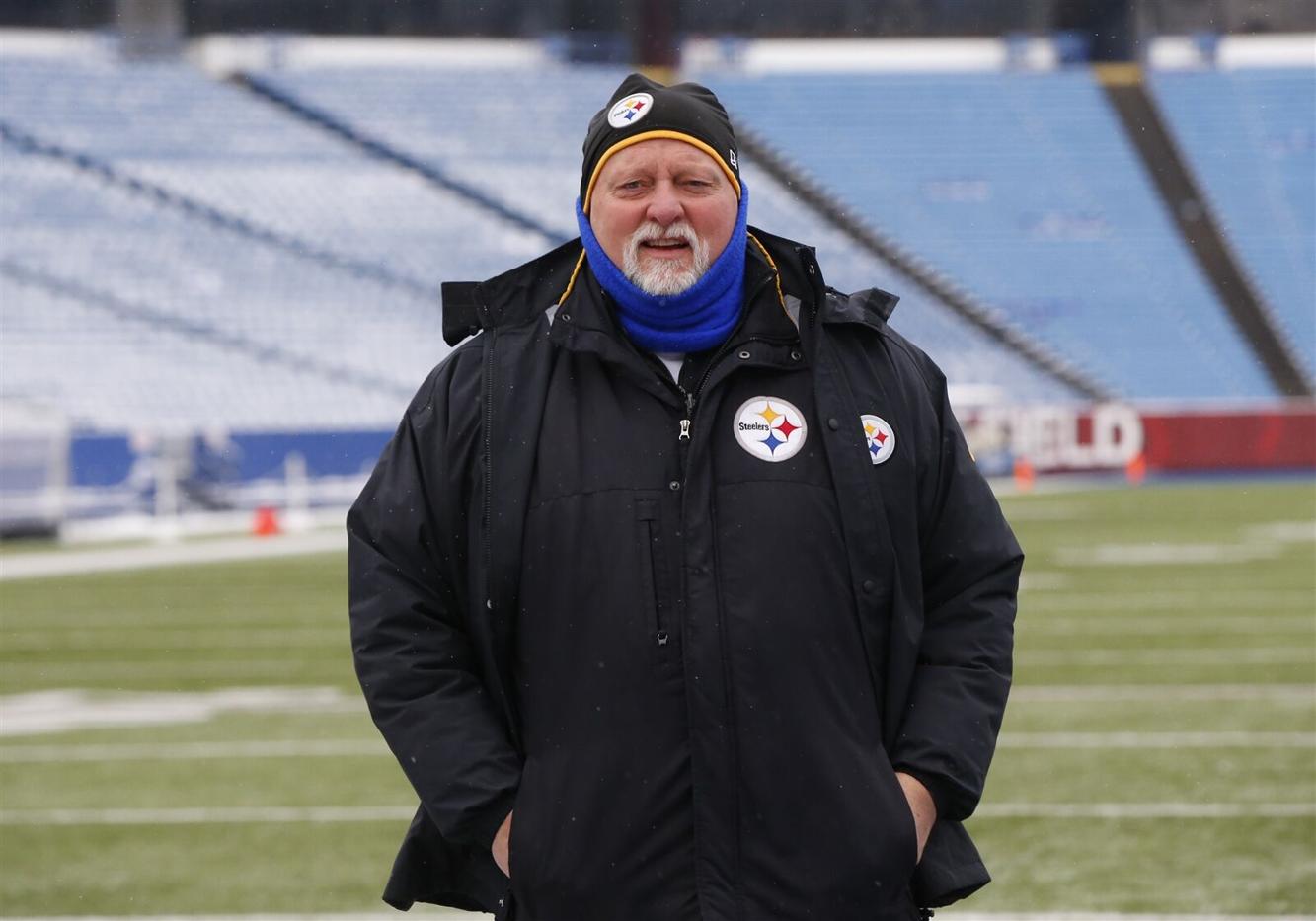 Craig Wolfley, former NFL standout, dies at 66