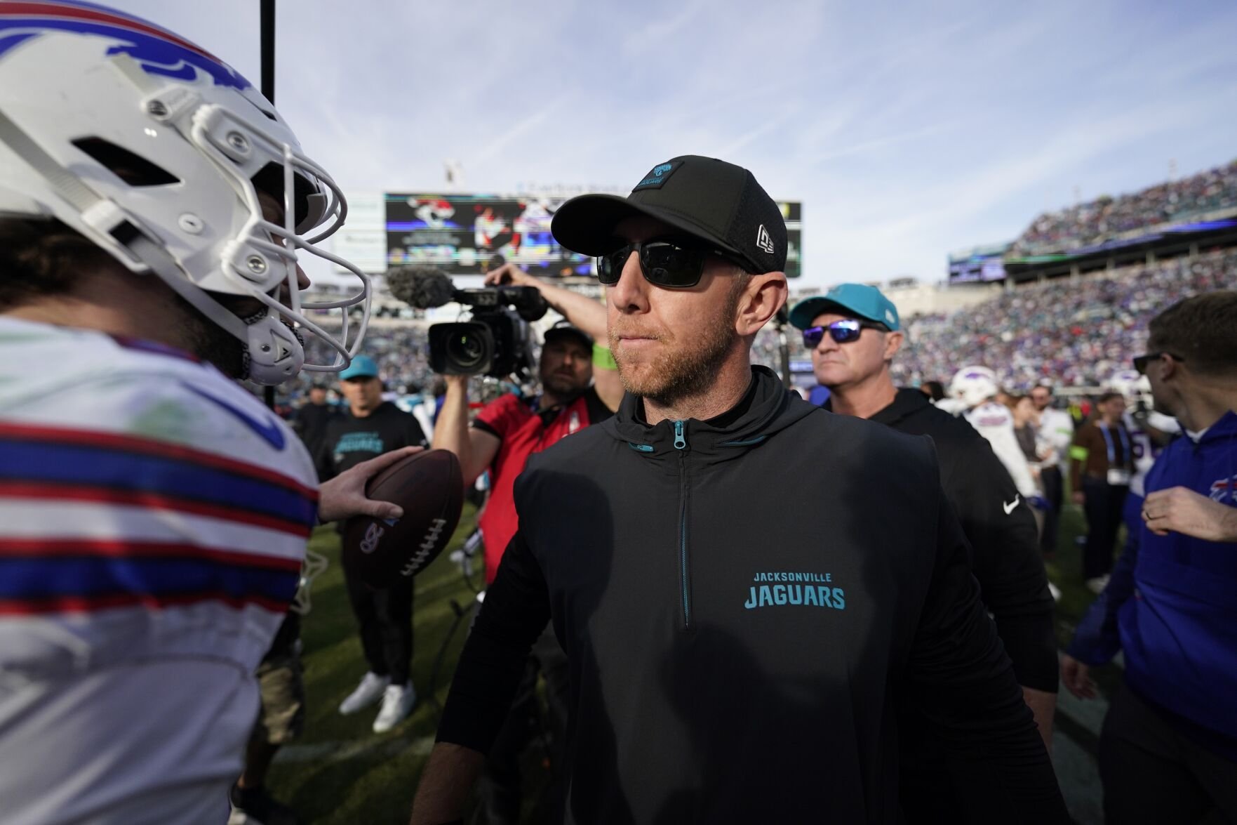 Alan Pergament: Disconnect between sports journalists, fans