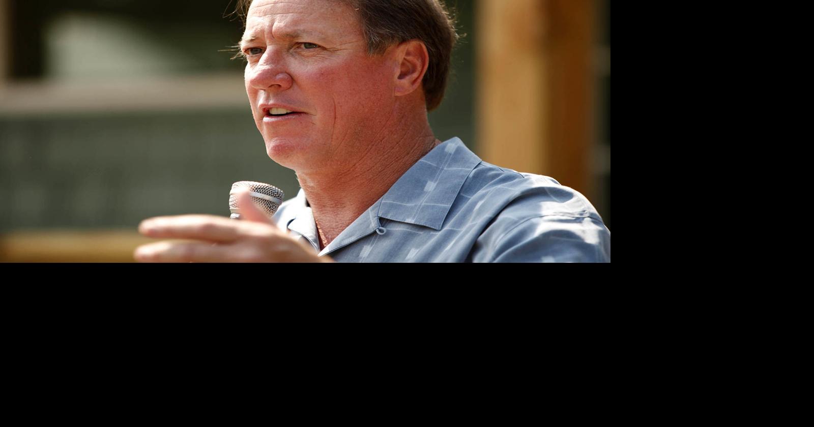 Jim Kelly at NCCC commencement: 'Never give up on your dreams'