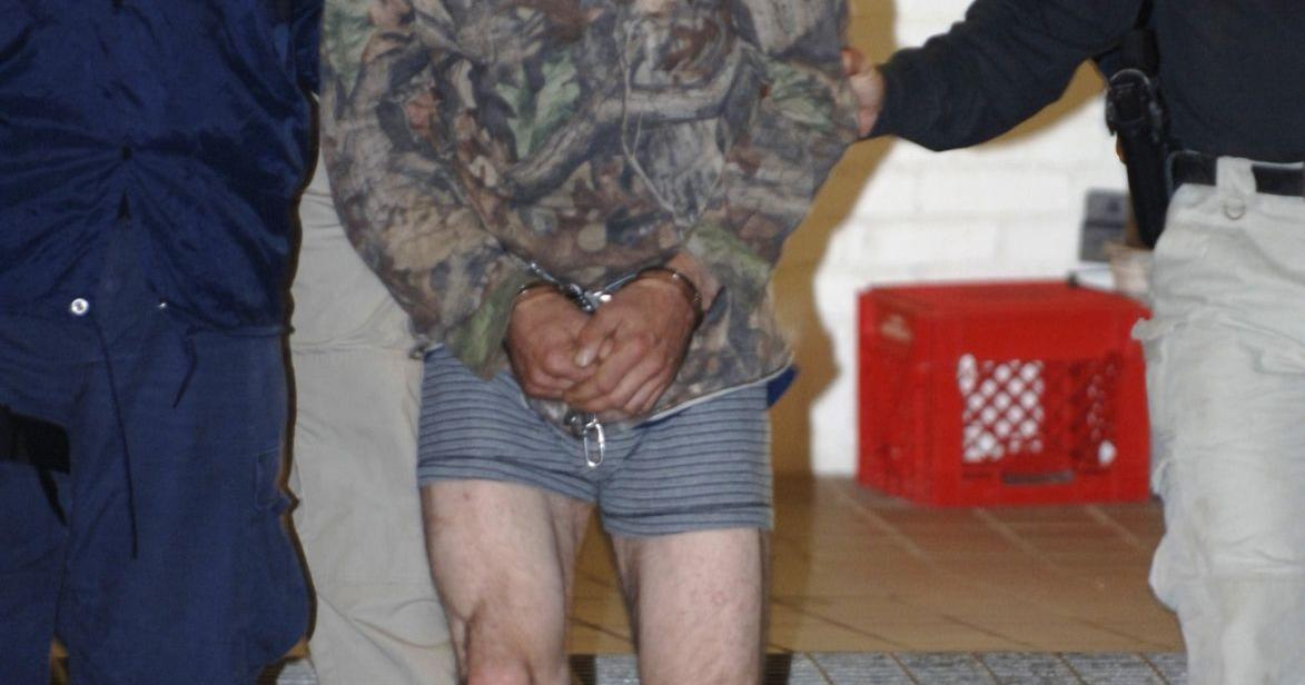Lessons from Bucky Phillips’ escape as another manhunt presses on