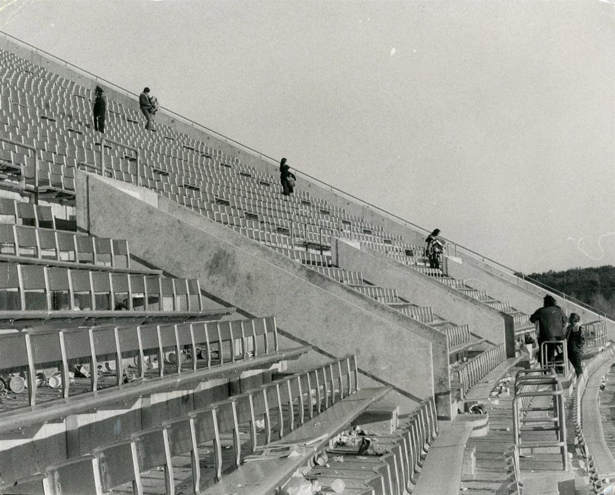 The newest name of the football field in Orchard Park: Bills Stadium ...