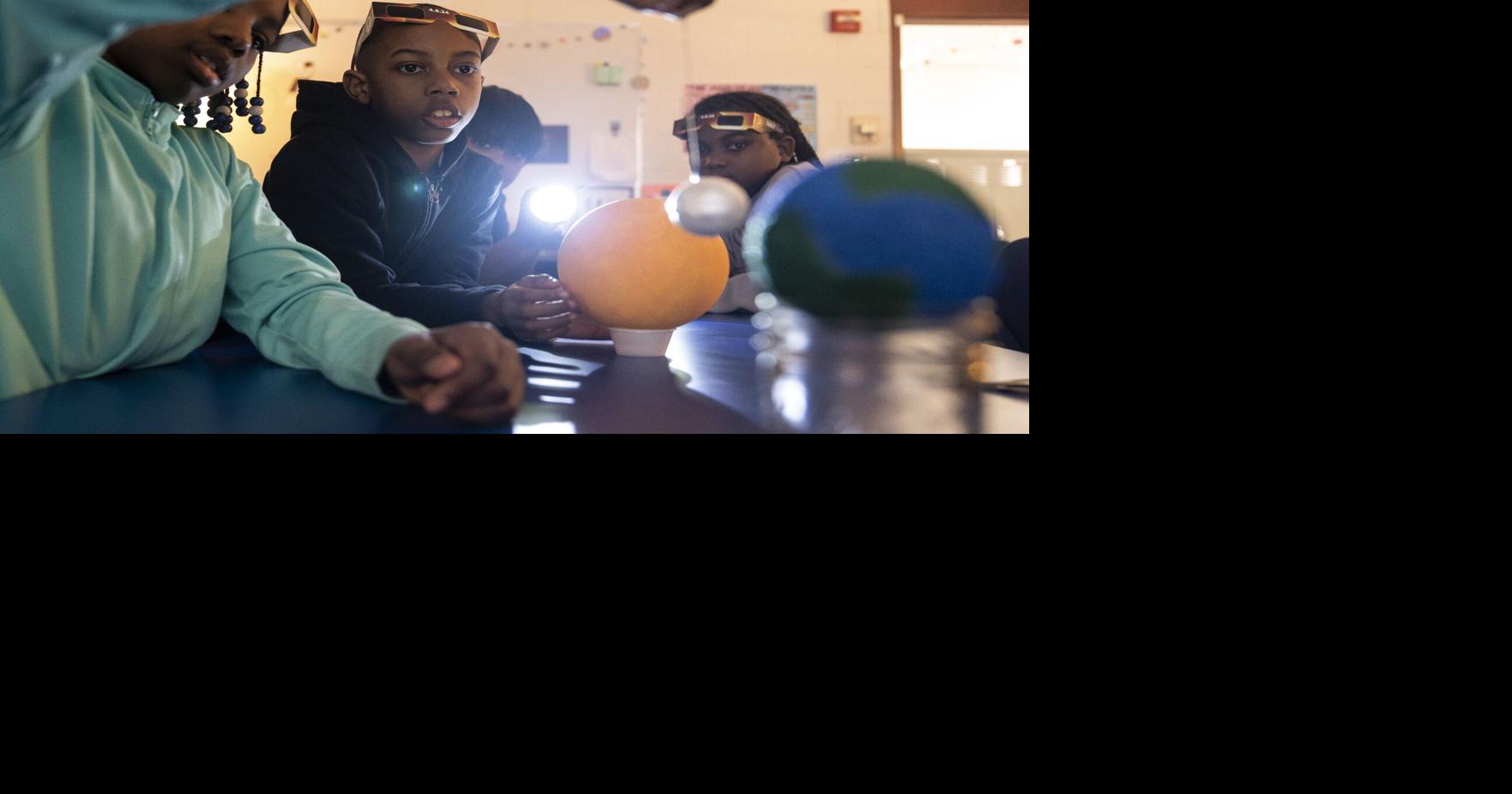 How Buffalo parents can explain solar eclipse to kids