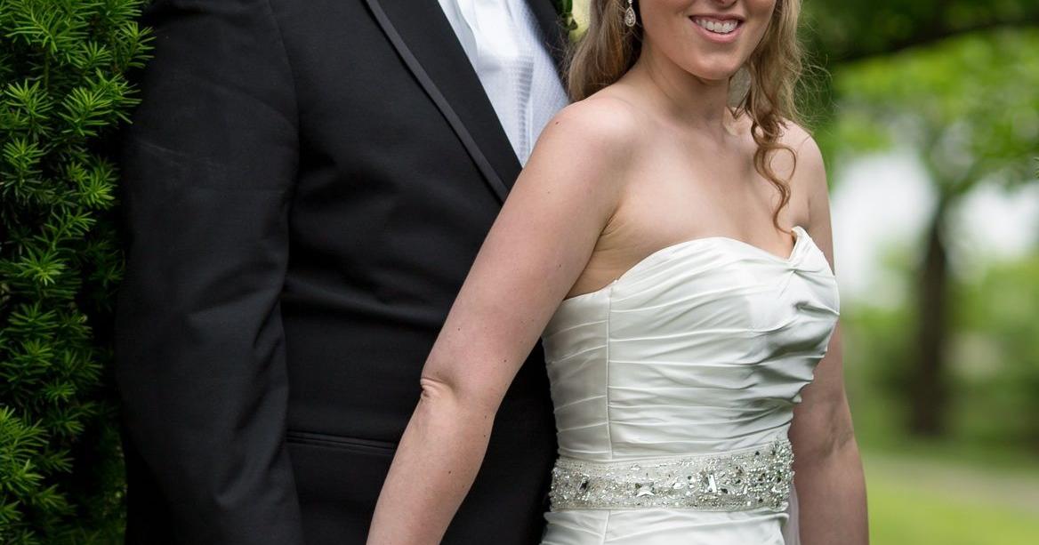 Carolyn Blake and Andrew Altomare wed in Saints Peter & Paul Church