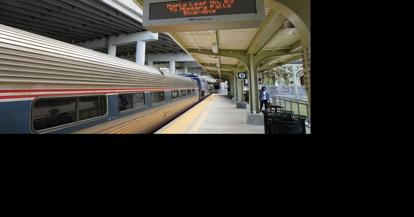 Amtrak resumes Toronto trains after pandemic interruption