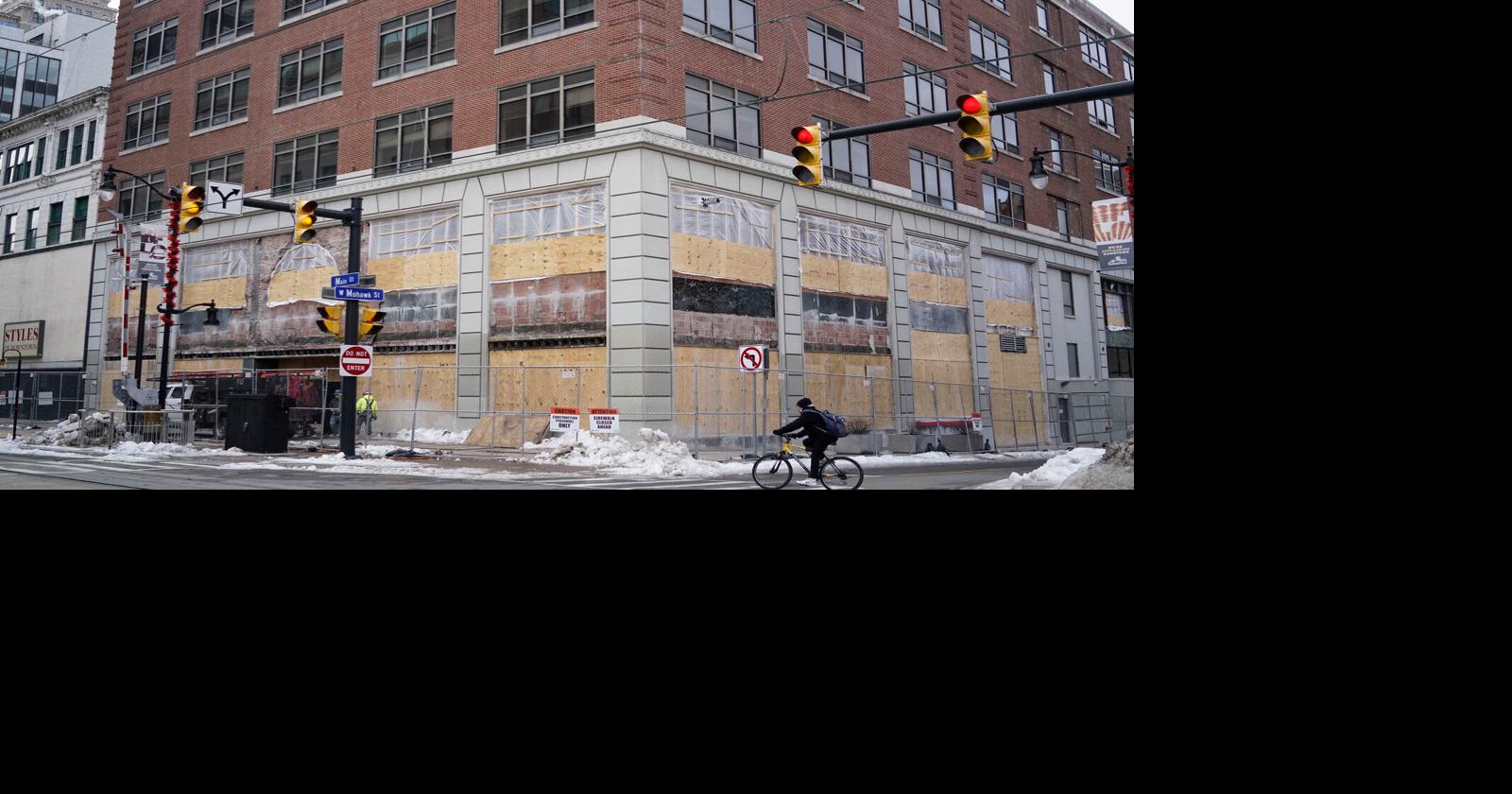 Army Corps of Engineers lands at Hens & Kelly Building