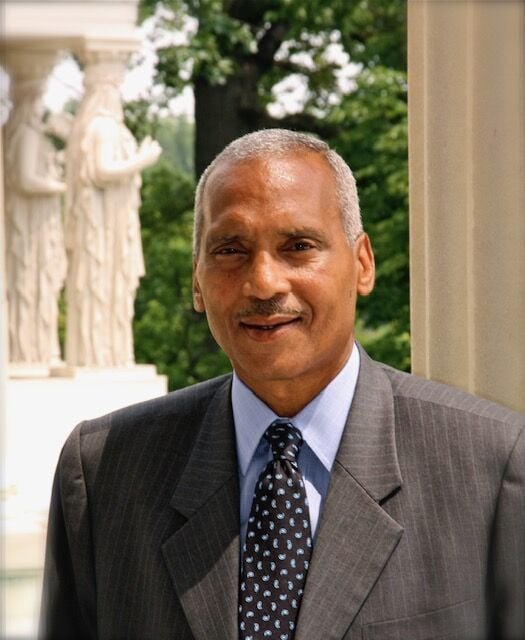 Well-known attorney Loren Lobban dies at 78