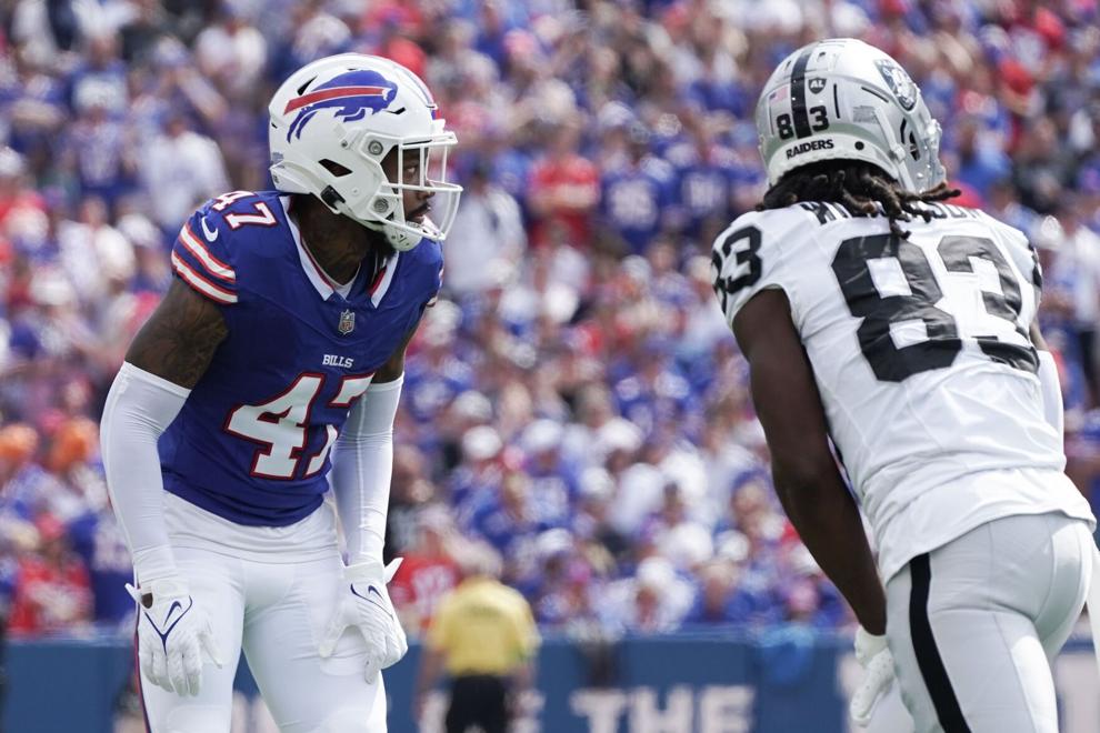 Bills sign WR Kristian Wilkerson, cut WR Hal Presley III