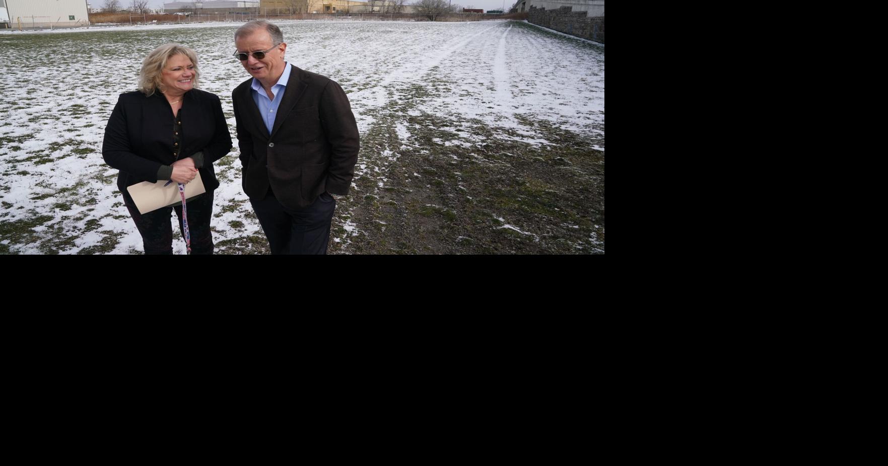 Jacobs, Delaware North bring baseball to Boys & Girls Clubs