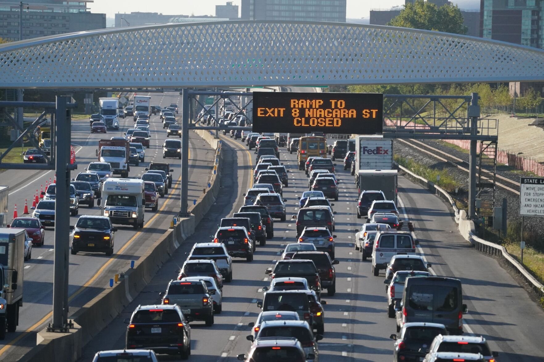 NY lawmakers seek changes on Peace Bridge ramp