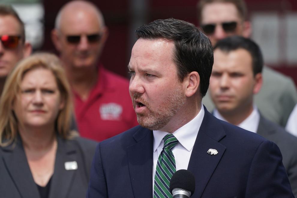 Buffalo Mayor urges comptroller to secure bonds