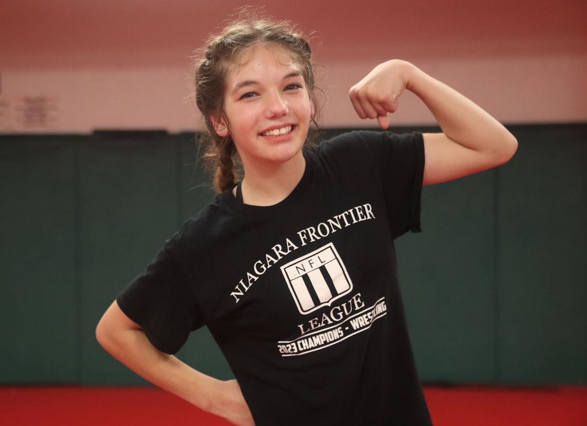 Can Niagara-Wheatfield wrestler Gabriella Barone win two state titles ...
