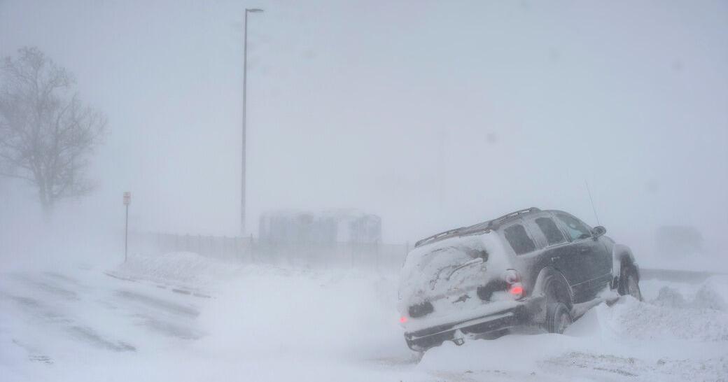 'A ton of people stuck': Motorists stranded in blizzard all over Erie ...
