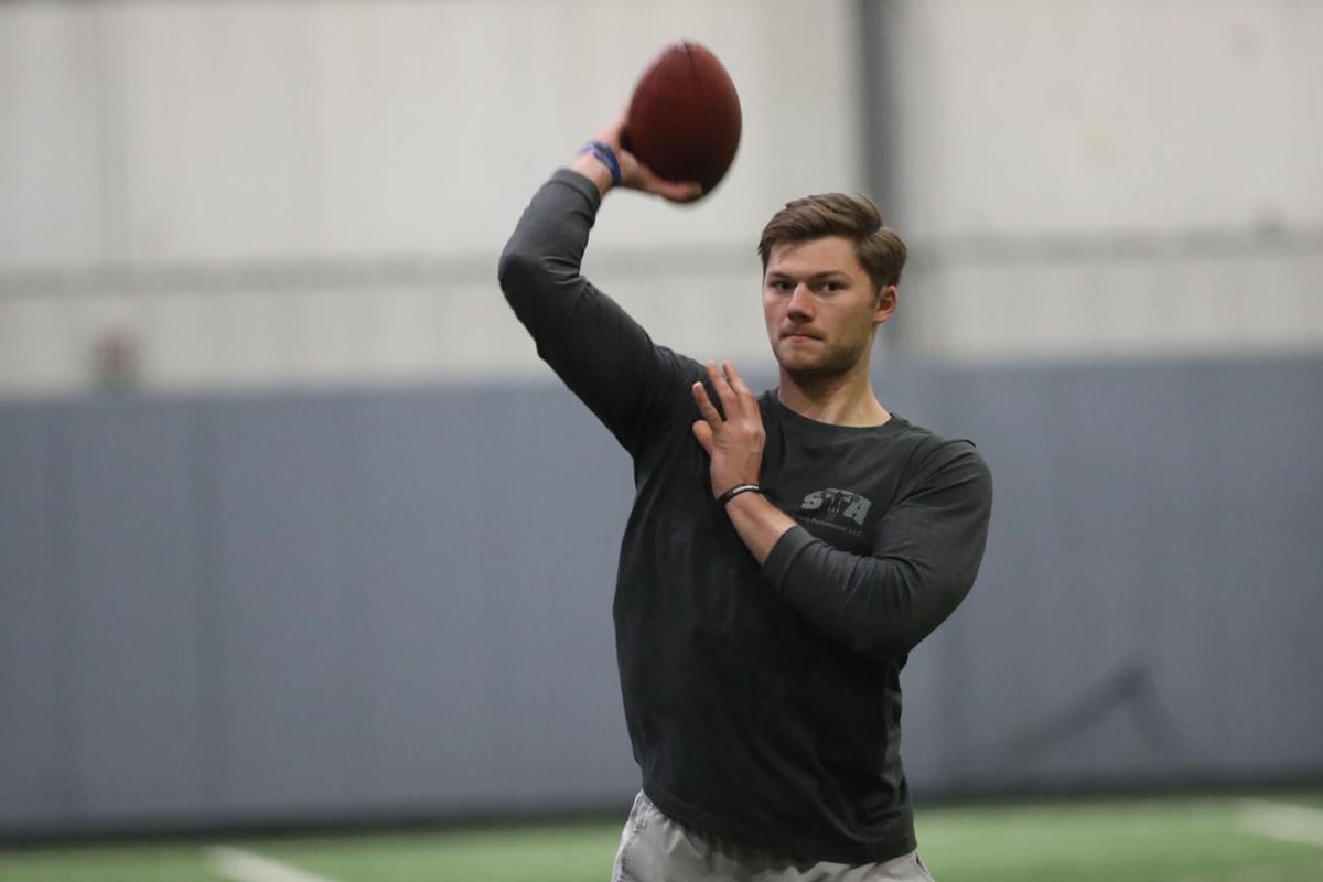 Bills host nine for tryouts, including QB Jake Dolegala and OT Evin ...