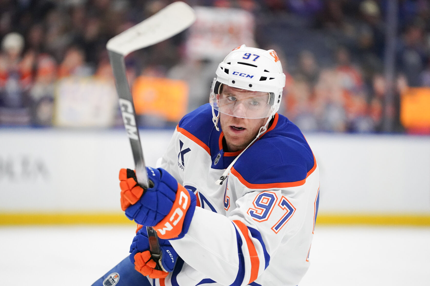 Noah Ostlund’s two goals lift Buffalo Sabres to win