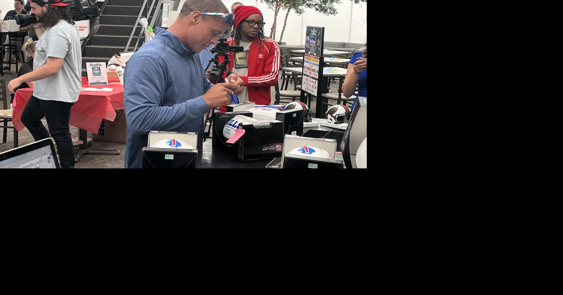 Jordan Poyer's contract status not distracting him from his charitable ...