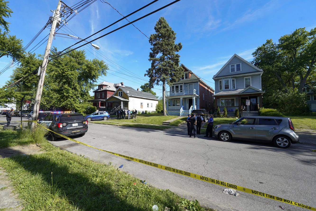 Suspect in Buffalo shot by members of federal task force