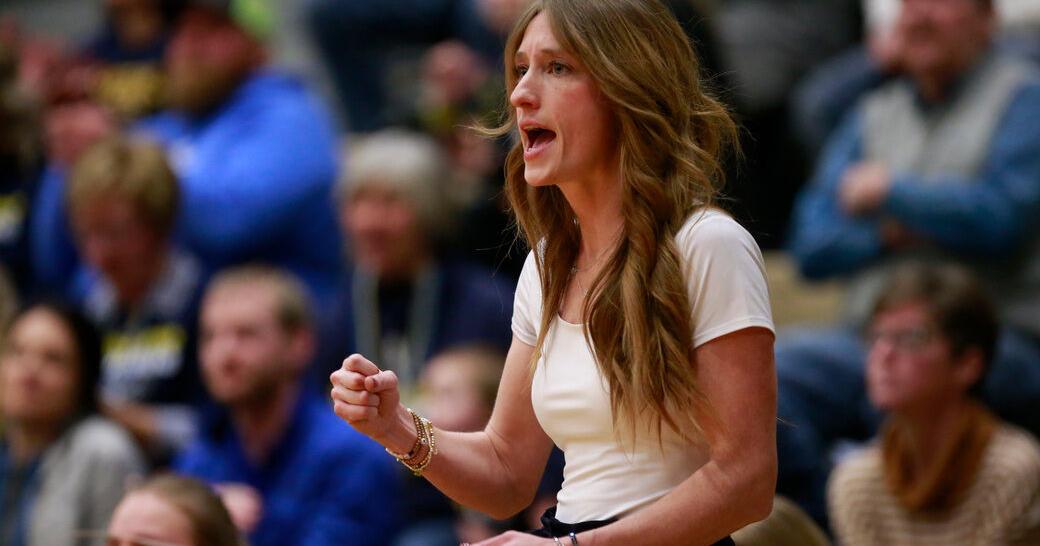 Hayden Fisher's seven three-pointers lead Sherman girls basketball to ...