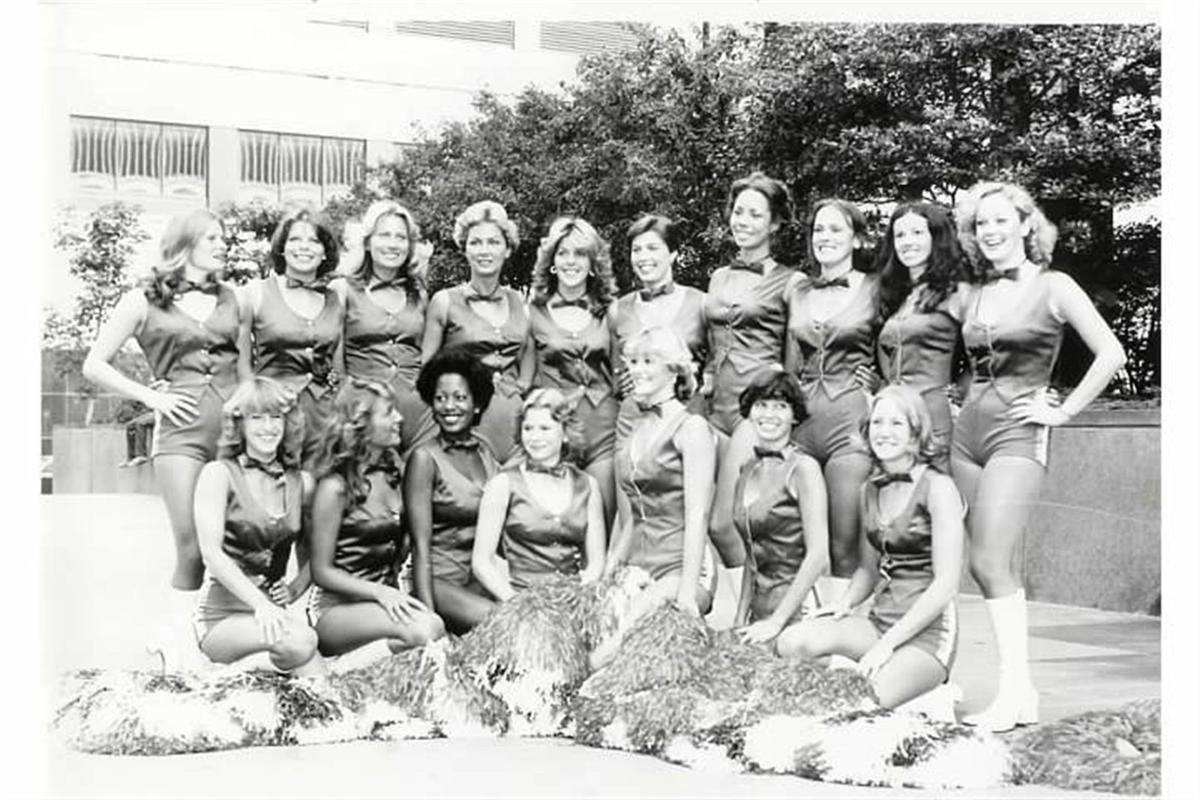 Decades Of Buffalo Jills Cheerleaders Multimedia