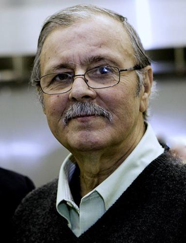 Robert F. Cordova, founder of Finger Food Products and motorsports ...