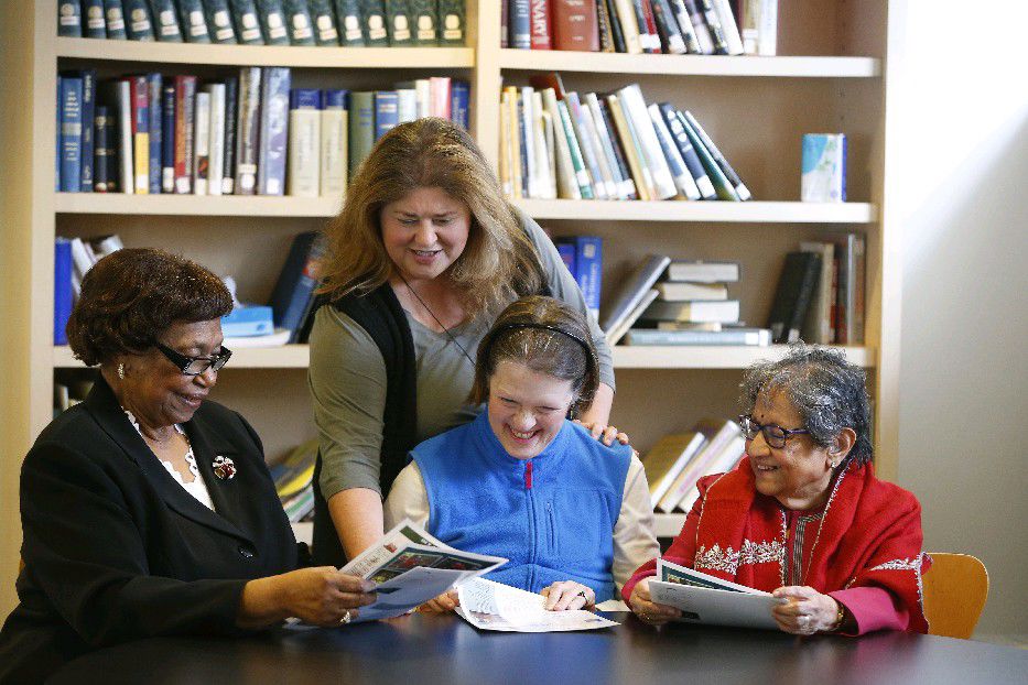 Canopy of Neighbors offers a village of volunteers for Buffalo seniors