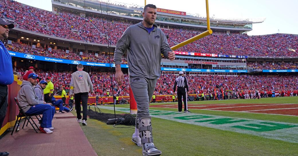 Bills' injury updates: Spencer Brown ruled out vs. Packers