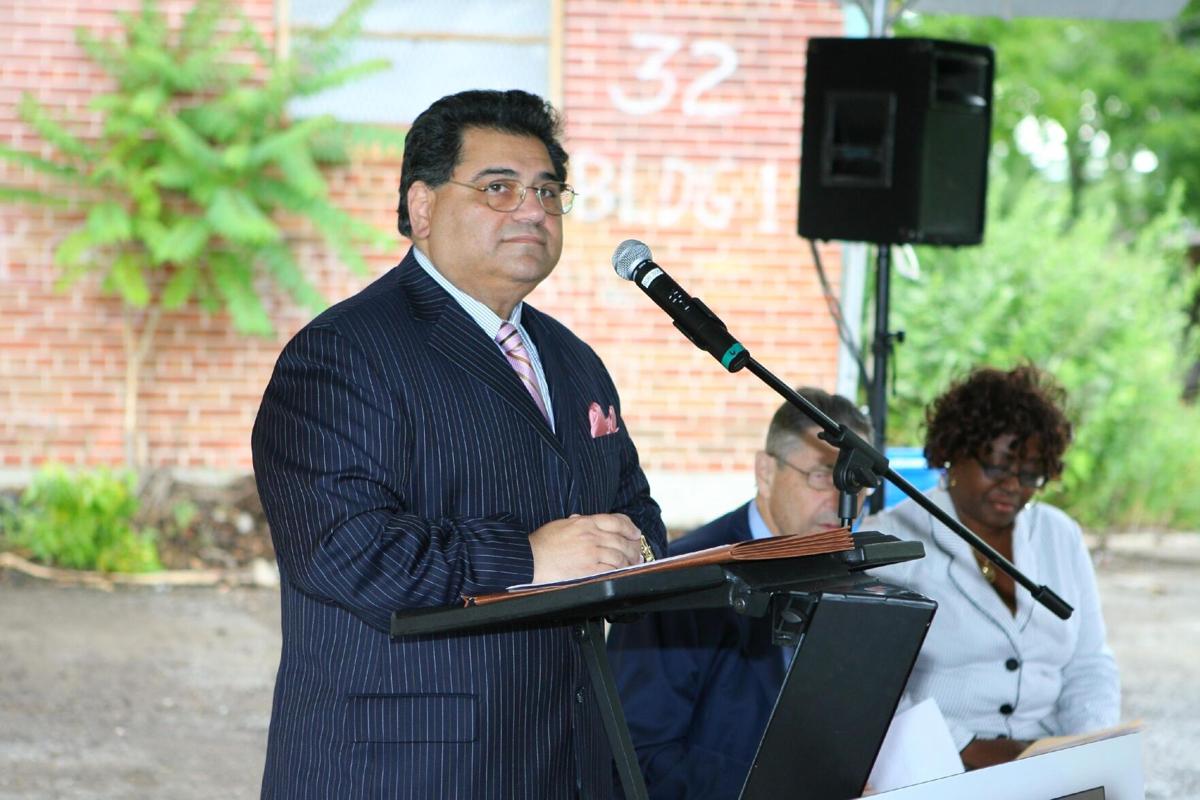 The Editorial Board: A flaw in the city's contracting procedures